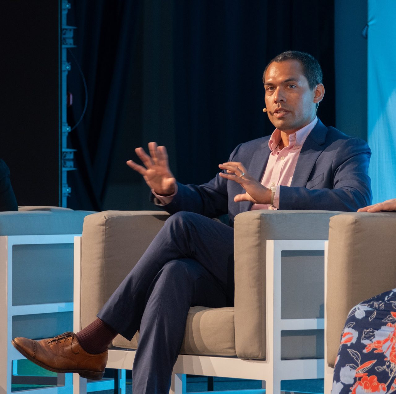 What is the role of project management in an EHR implementation?